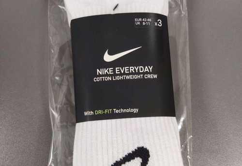 Nike Everyday Lightweight Original Crew Socks logo