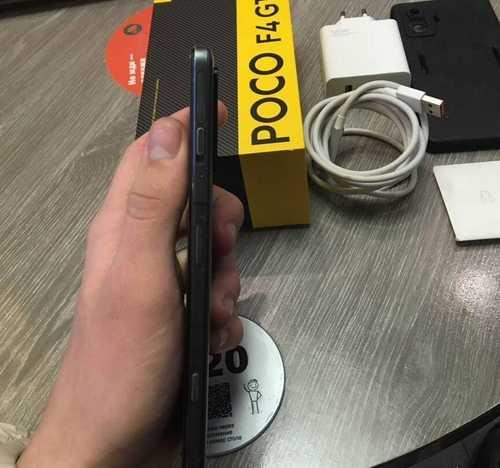 Xiaomi Poco F4 GT, 8/128 ГБ