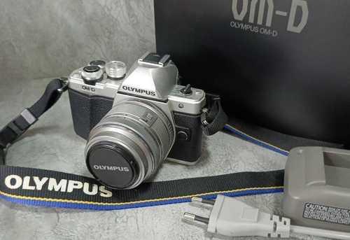 Беззеркальная камера Olympus OM-D E-M10 Mark II