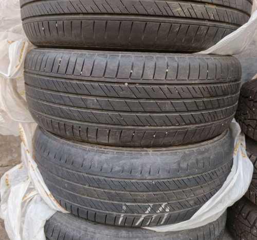 Kumho Solus HS63 225/55 R18 98V