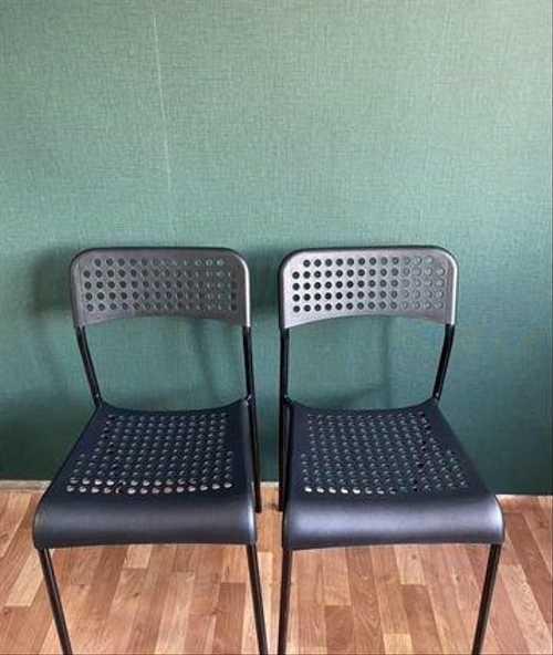 2 черных стула икеа IKEA