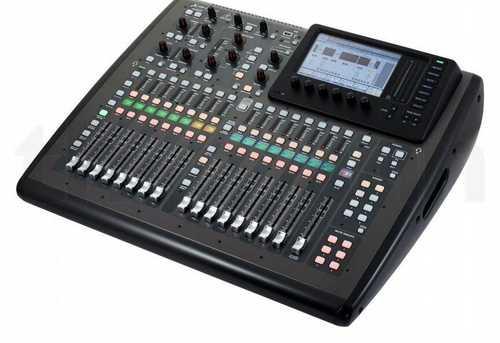 Behringer X32 Compact новый под заказ