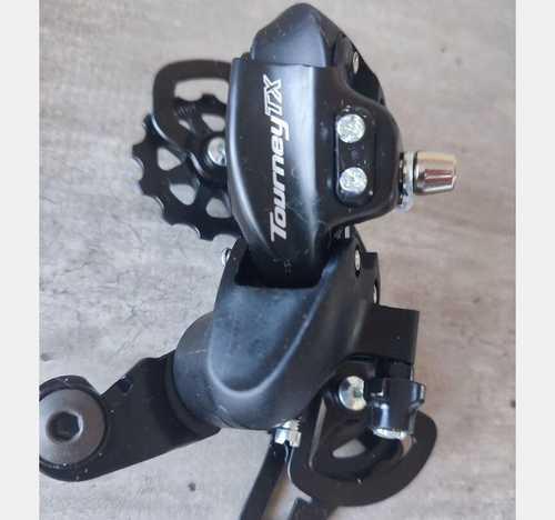 Задний переключатель shimano