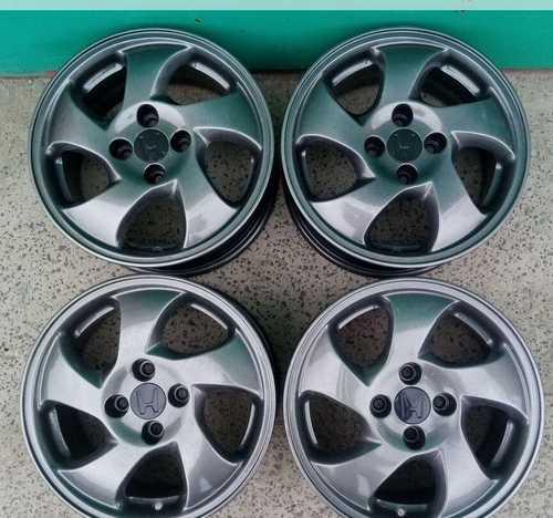 Диски Honda R15 4x100 6J ET44