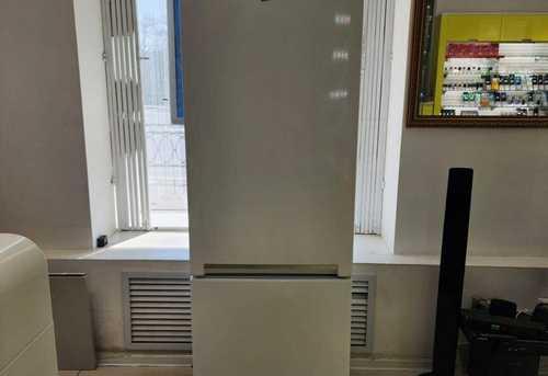 Холодильник, Beko rcnk270K20W