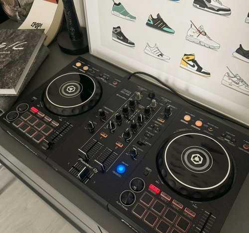 Dj контролер Pioneer 400