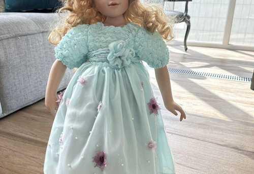 Кукла коллекционная с фарфоровыми элементами