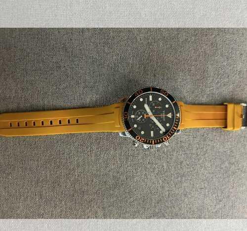 Наручные часы Tissot Seastar 1000 Orange