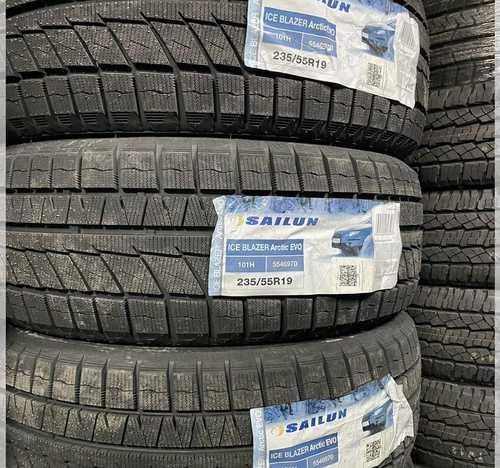 Sailun Ice Blazer Arctic EVO 235/55 R19 101H