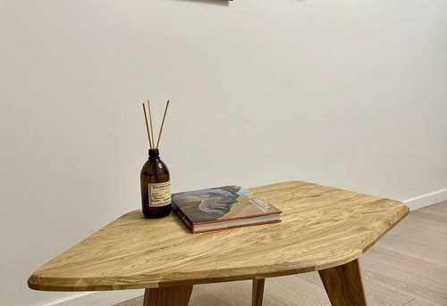 Журнальный стол из дуба ручной работы