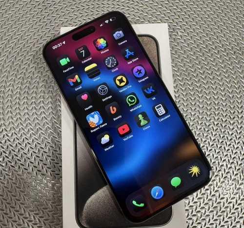 iPhone 15 Pro Max, 256 ГБ