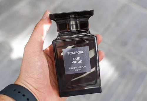 Мужской парфюм Tom Ford Oud Wood