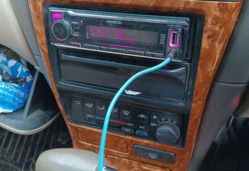 Магнитофон Kenwood KMM-304Y