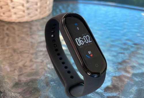 Фитнес браслет xiaomi mi band 5