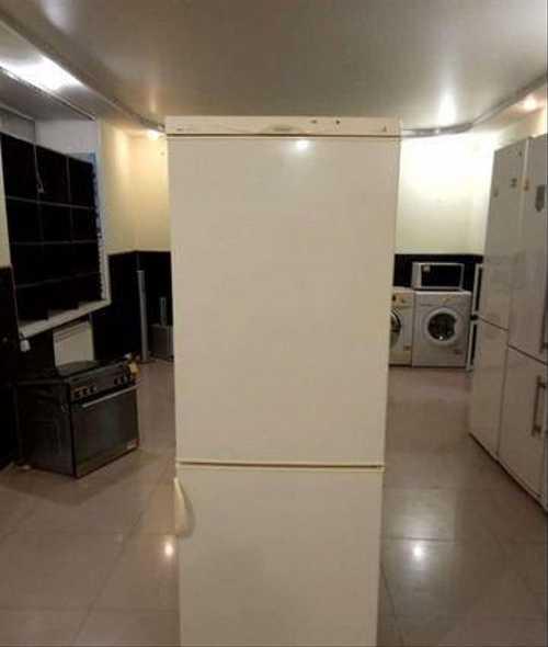 Холодильник Snaige RF 310 высота -172см