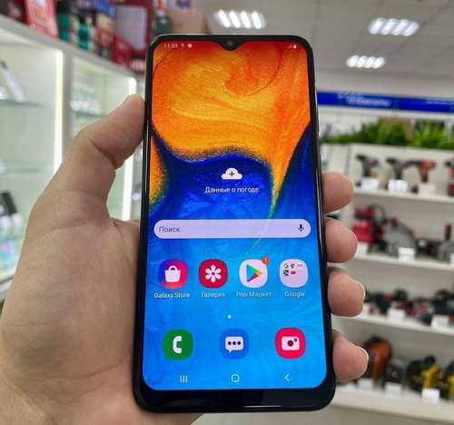 Samsung Galaxy A20, 3/32 ГБ
