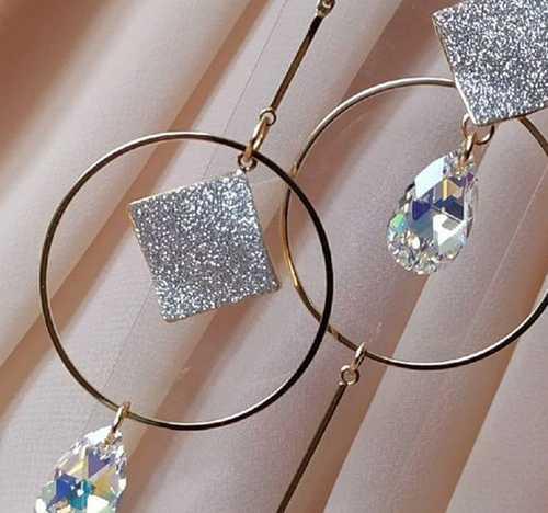 Серьги с кристаллами swarovski. Сережки асимметрия