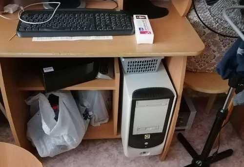 Компьютер с принтером в компплект