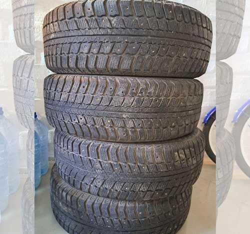 Hankook Winter I'Pike RS W419 185/65 R15