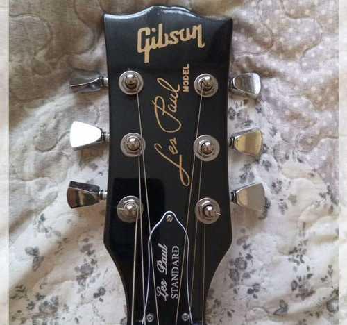 Электрогитара Gibson Les Paul