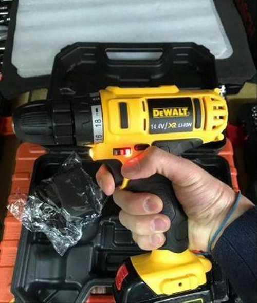 Шуруповерт Dewalt 14v