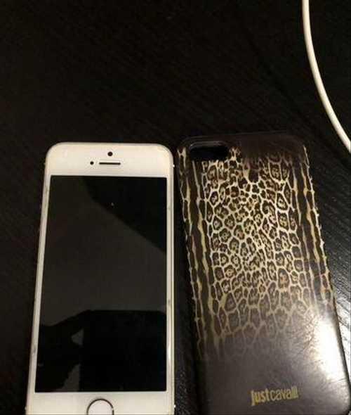 Телефон iPhone 5s 32gb золотой