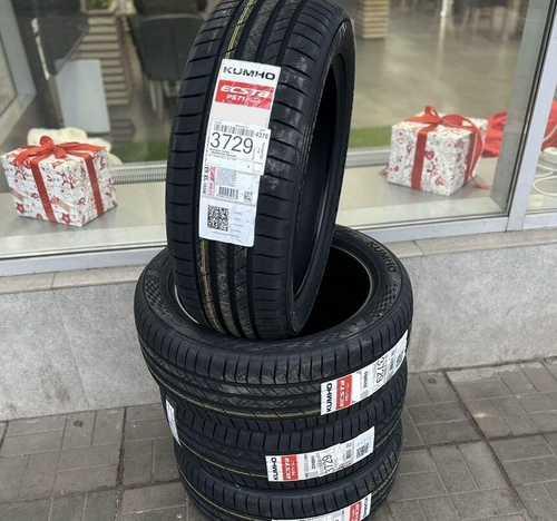 Kumho Ecsta PS71 SUV 275/45 R21 110Y