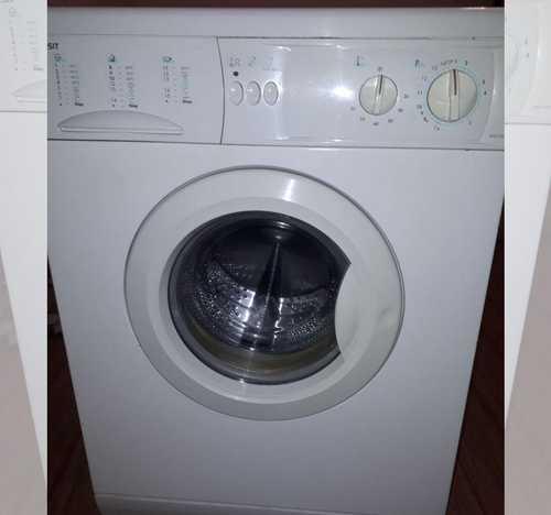 Стиральниая машина indesit WG 1031TP