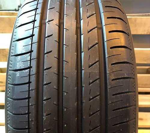 Yokohama BluEarth AE51 245/45 R18 100W