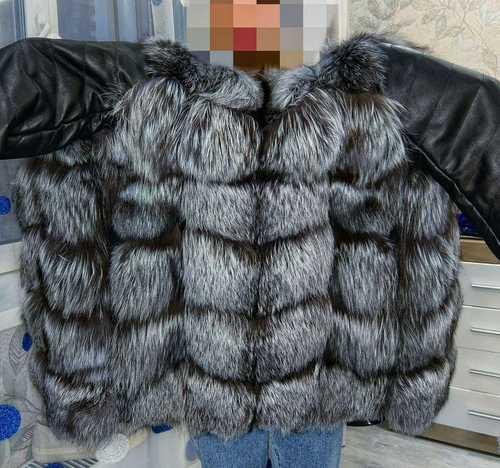 Шуба натуральная чернобурка