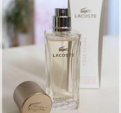 Lacoste pour femme