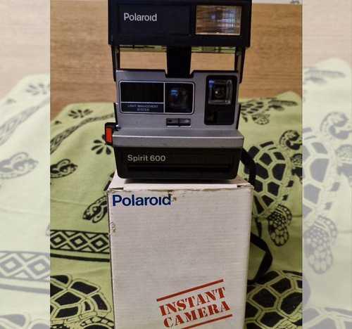 Фотоаппарат polaroid spirit 600