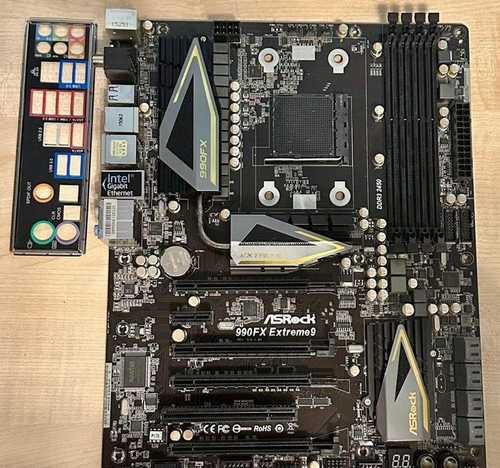 Метринская плата ASRock 990Fx extreme9