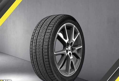 Triangle Trin PL02 255/40 R19 100V