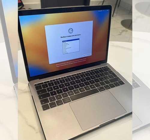 Apple MacBook Pro 13 2017