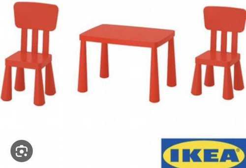 Стол и стулья детские IKEA
