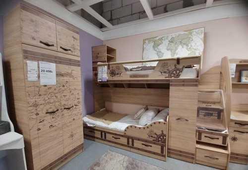 Двухъярусная кровать,шкаф, детская кровать корсар