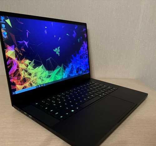 Lux Razer Blade 15 144hz i7 RTX 2080 16/512