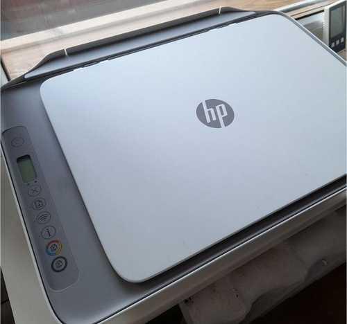 Принтер HP Deskjet 2720