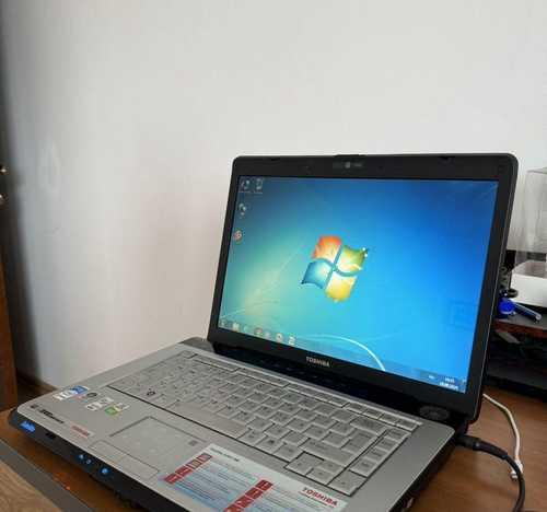 Ноутбук Toshiba Satellite A200-1M8