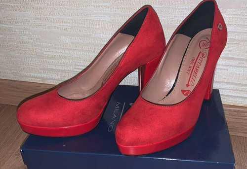 Туфли женские 38,5 размер красные