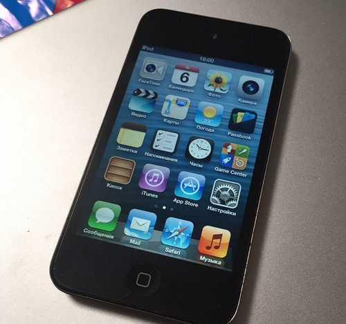 Плеер iPod touch 4 8gb