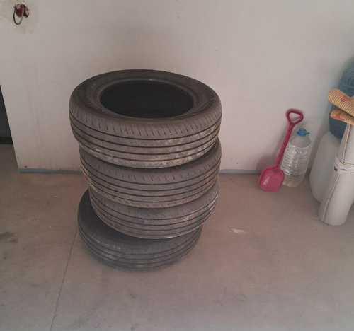 Kumho 722 195/65 R15