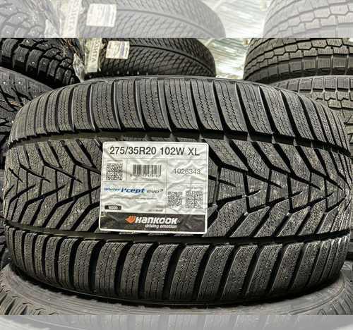 Hankook Winter I'Cept Evo 3 W330 275/35 R20 и 285/35 R20