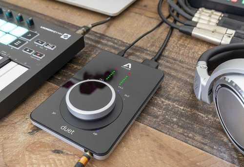 Apogee Duet 3 интерфейс USB-C мобильный 6-канальны