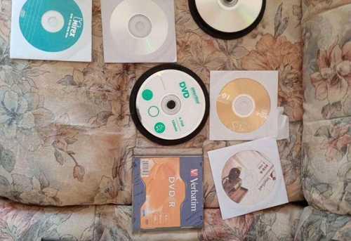 Чистые DVD и CD диски, боксы для дисков