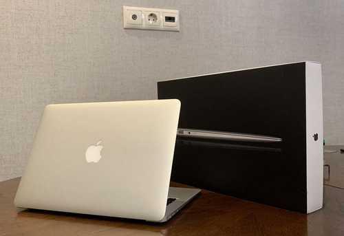 MacBook Air 13 i5 1,7 ггц 240 гб