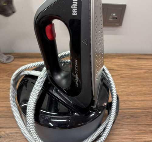 Продается парогенератор Braun IS2058BK