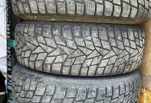 Dunlop Grandtrek Ice 02 205/70 R15