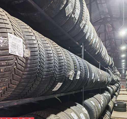 Nokian Tyres Hakkapeliitta 4 215/55 R17 95N